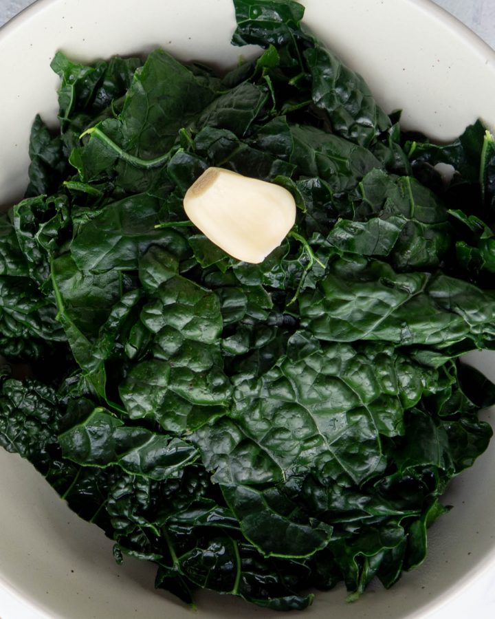 Kale Pasta Sauce Recipe (Vegan) - Plantily